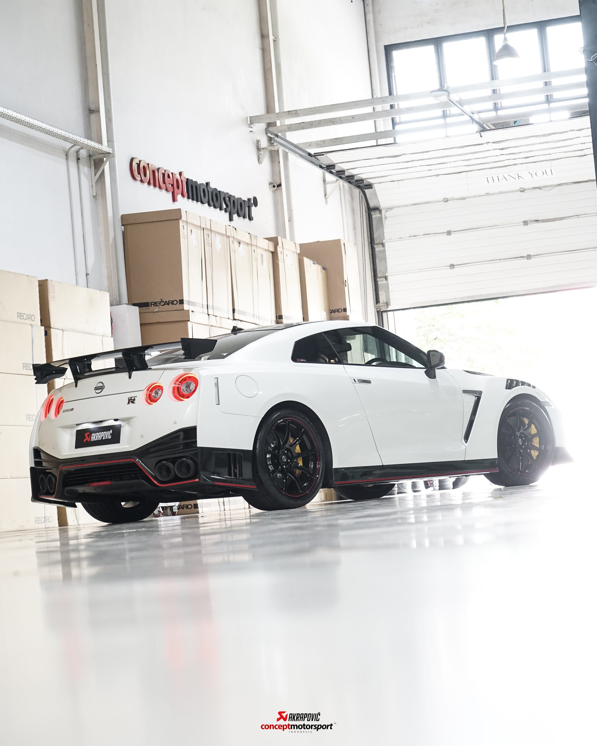 Nissan GTR Nismo R35 w/ Akrapovic Evolution Race Line - Concept Motorsport